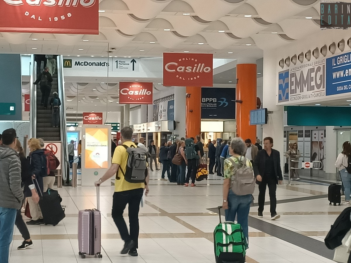 La storia dell-aeroporto di Bari | Barinedita - Testata giornalistica ...