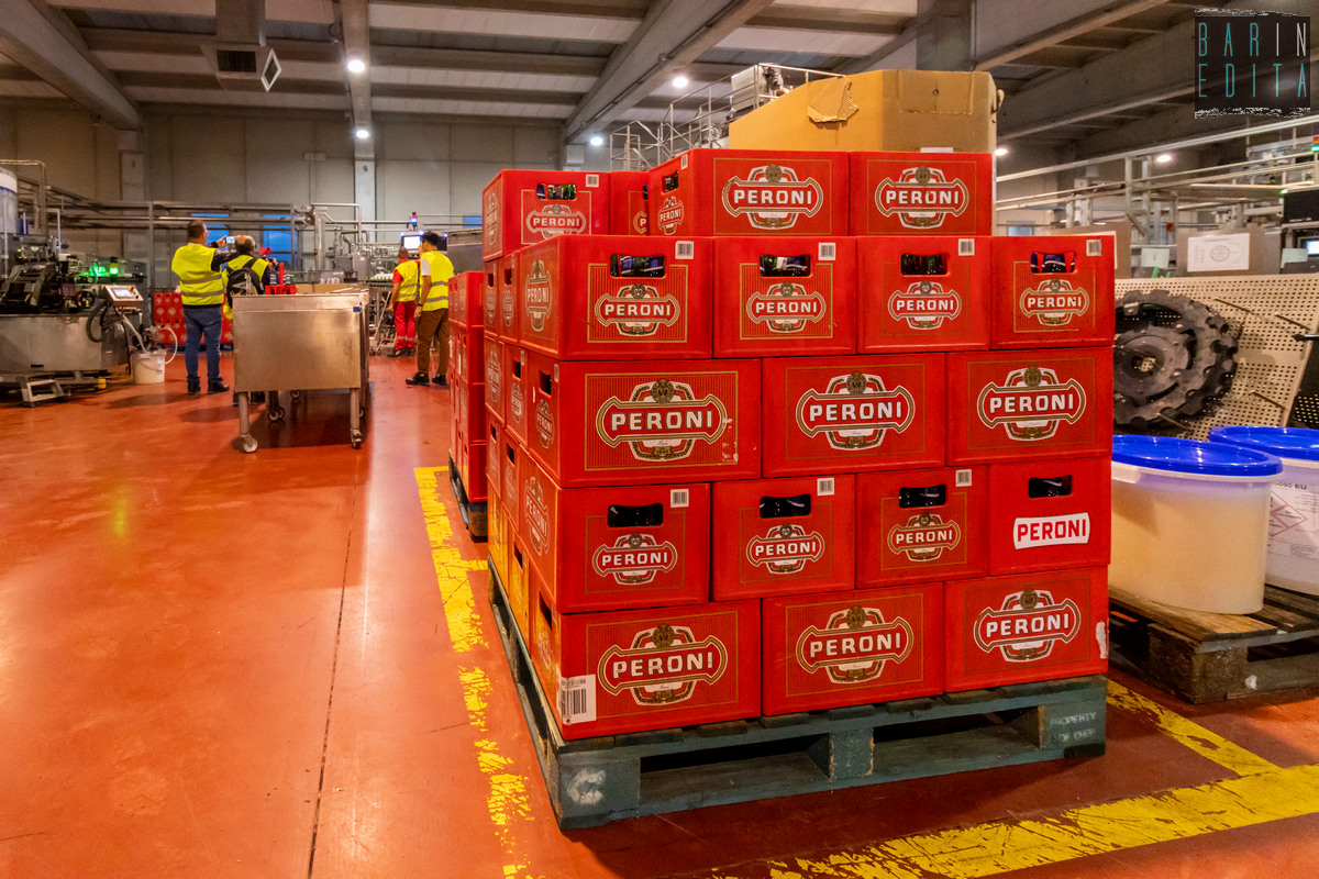 Peroni, la storia della birra più amata di Bari: dagli esordi in via ...