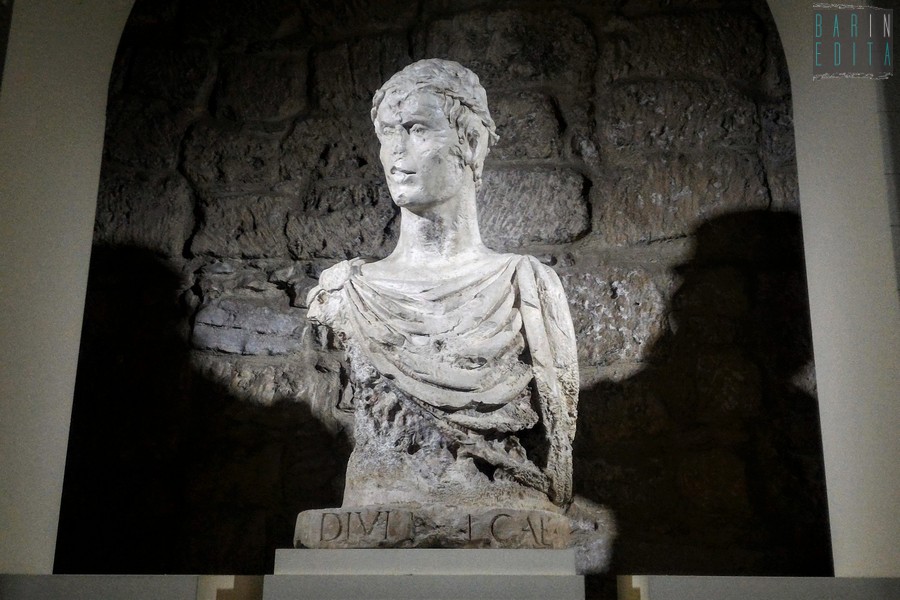 Barletta il busto di Federico II | Barinedita - Testata giornalistica ...