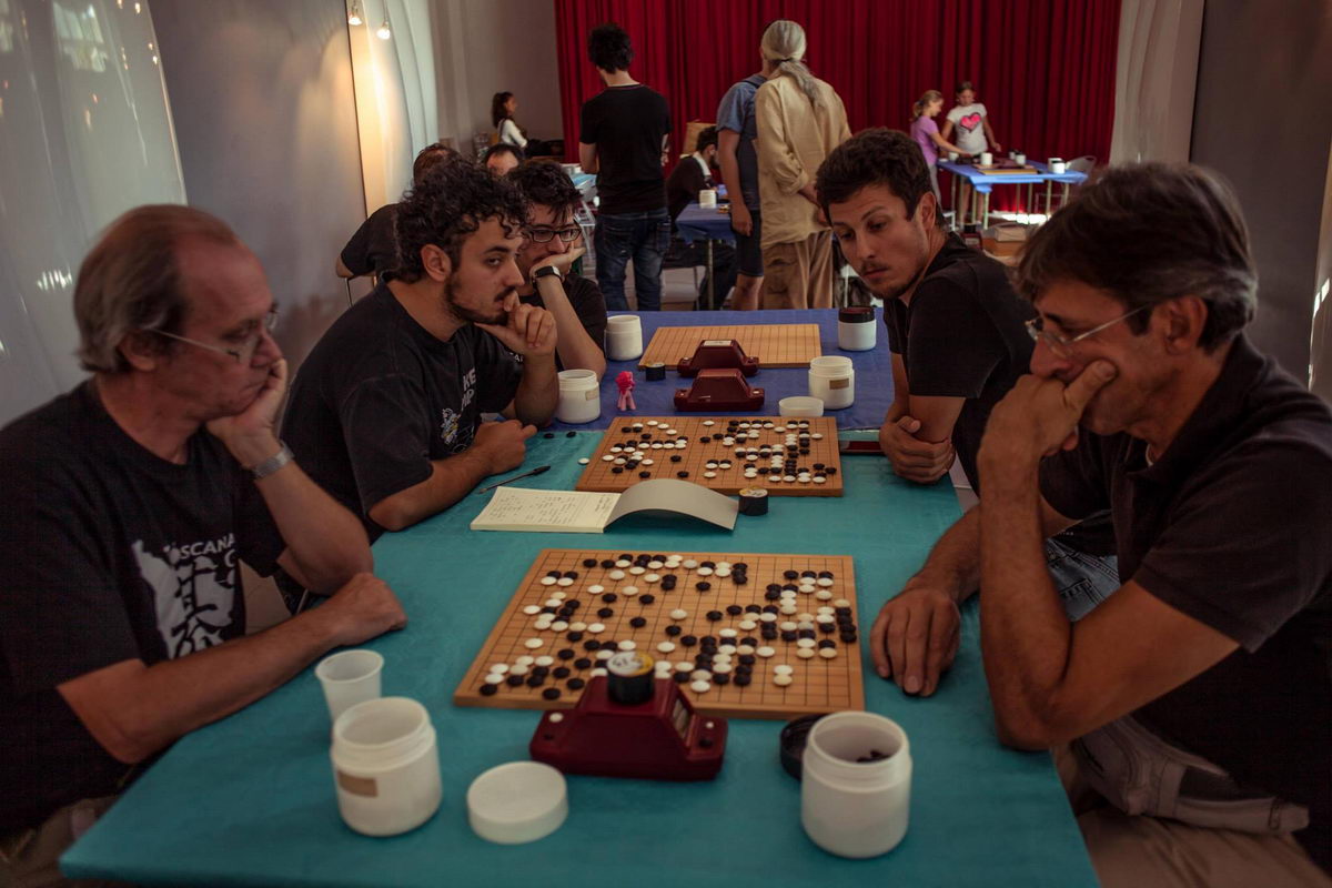 Go il millenario gioco da tavola cinese | Barinedita - Testata ...